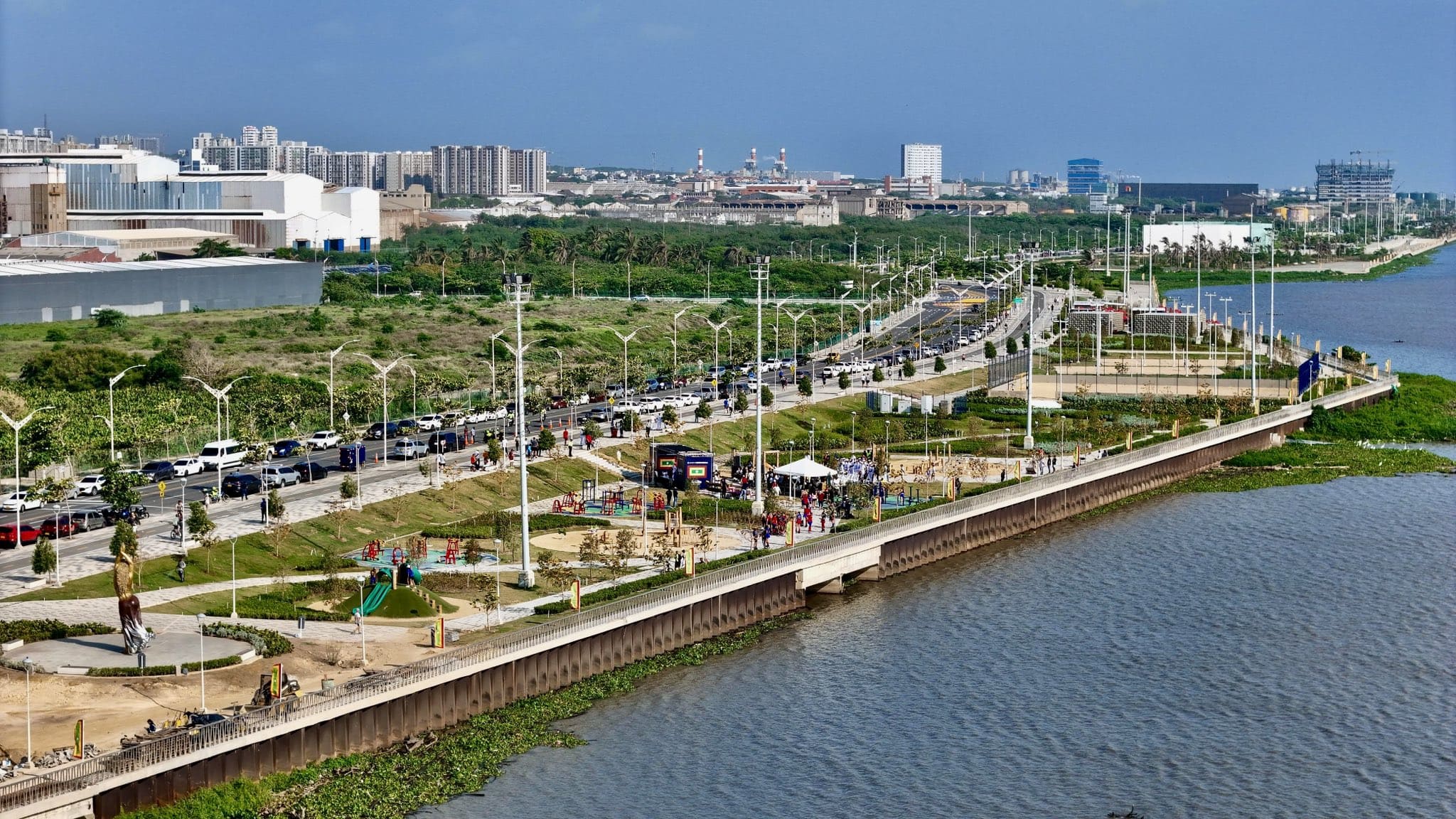 Inaugurado el ‘Sector Nativo’, parte de la ampliación del Gran Malecón de Barranquilla ...
